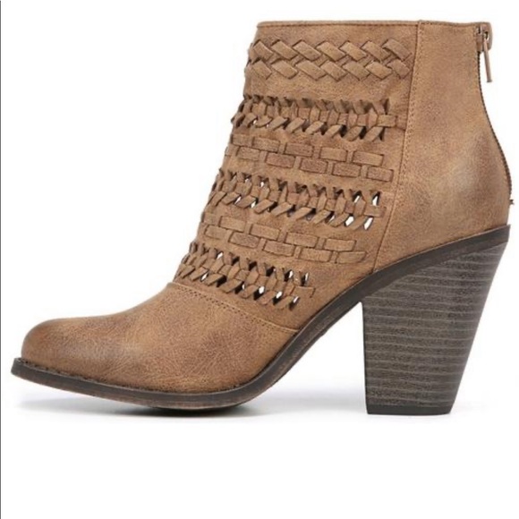 Buckle | Shoes | Tan Interlock Woven Block Heel Ankle Bootie | Poshmark